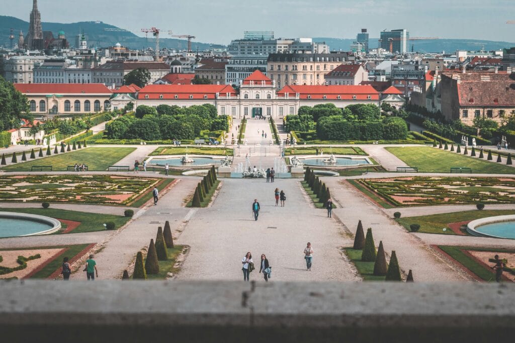 10 Great Places to Visit in Vienna - Aedan Adrift